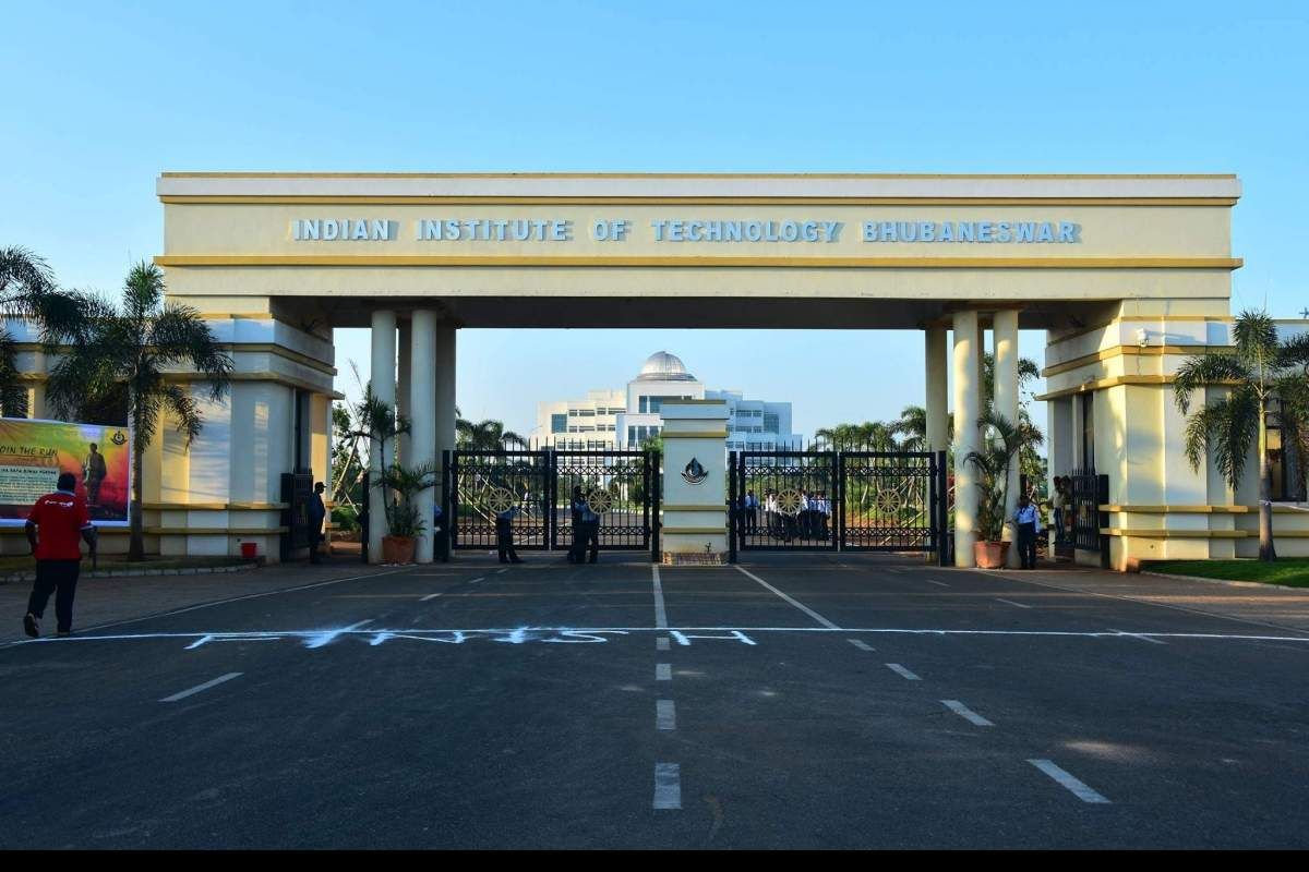 “7 Powerful Reasons Why the IIT Bhubaneswar & Tata Steel TomorrowLAB ...